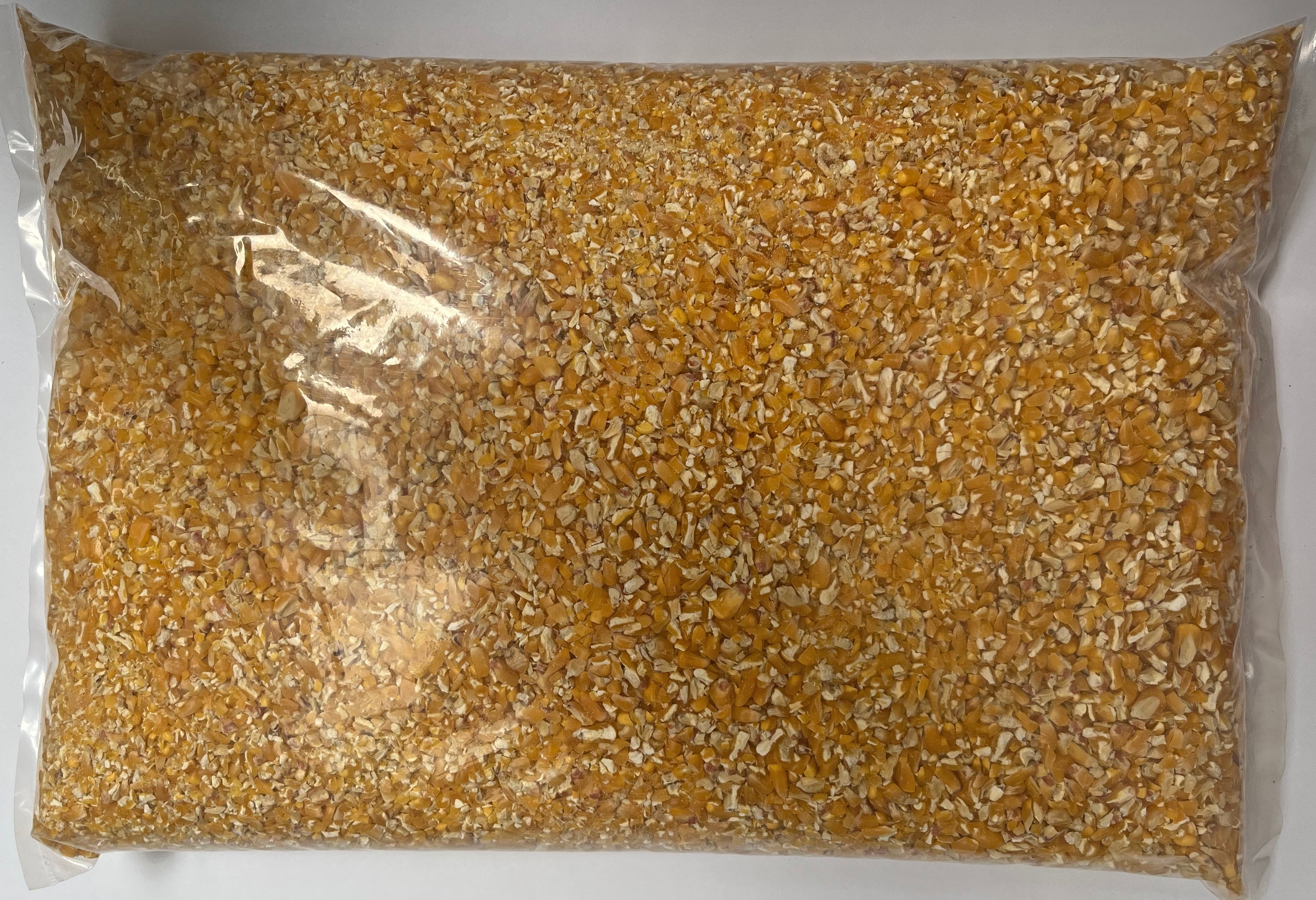 Crushed Maize – Budget Stockfeeds and Outdoor